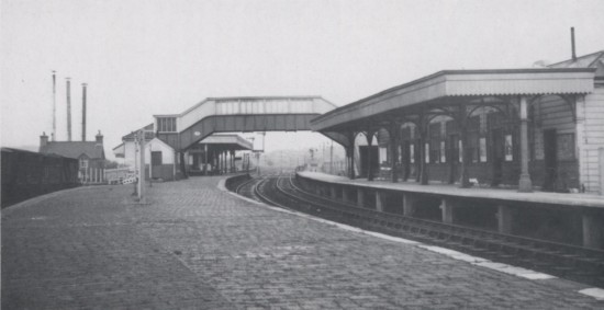 View towards Beaufort with Semtex Boilerhouse chimneys | Photo, Rail ...
