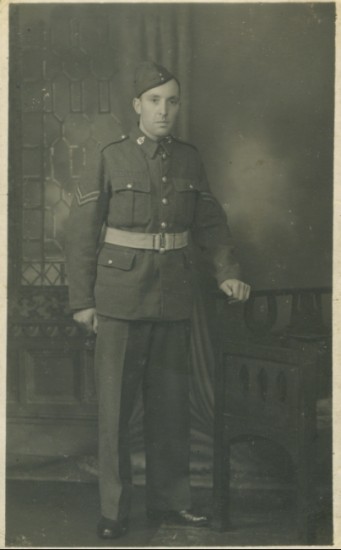 Dewi Jones during World War II | World War 2, Military, The 1940s ...