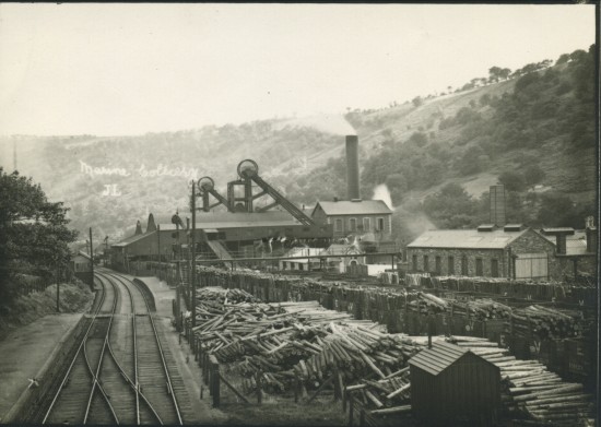Marine Colliery,Cwm,view South. | Photo, Social History, Industrial 2 ...